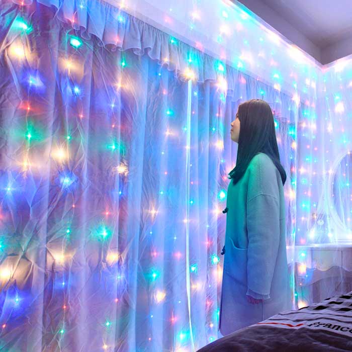 ColorfulCurtain, svjetlosna zavjesa s 300 LED lampica u boji – PrimePick